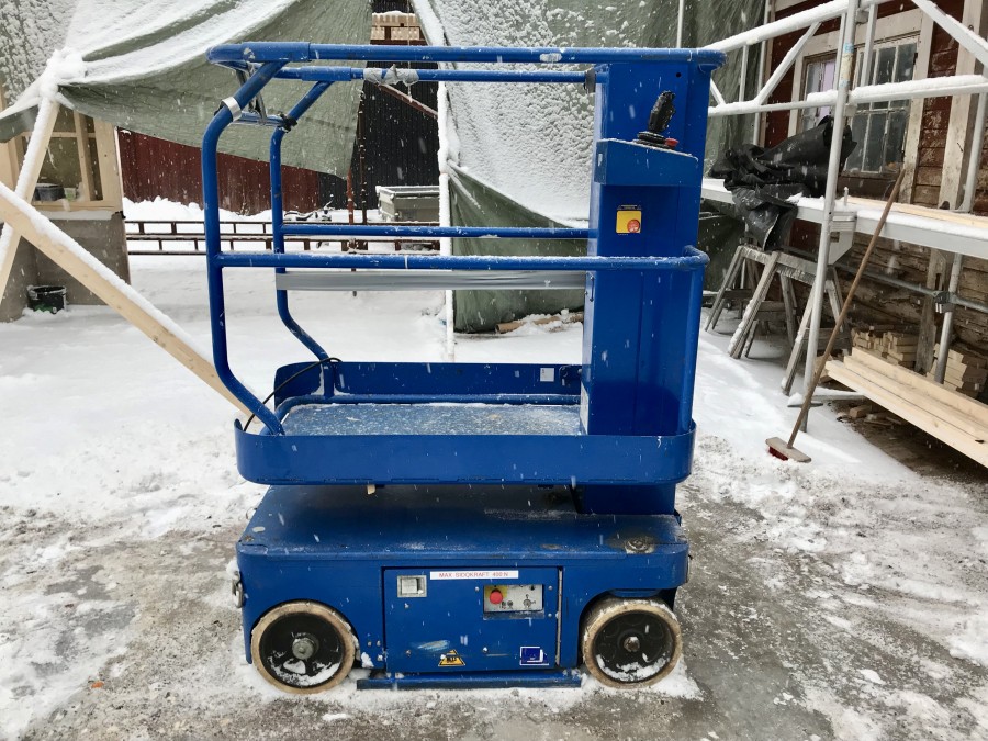 Upright / Pelarlift TM12