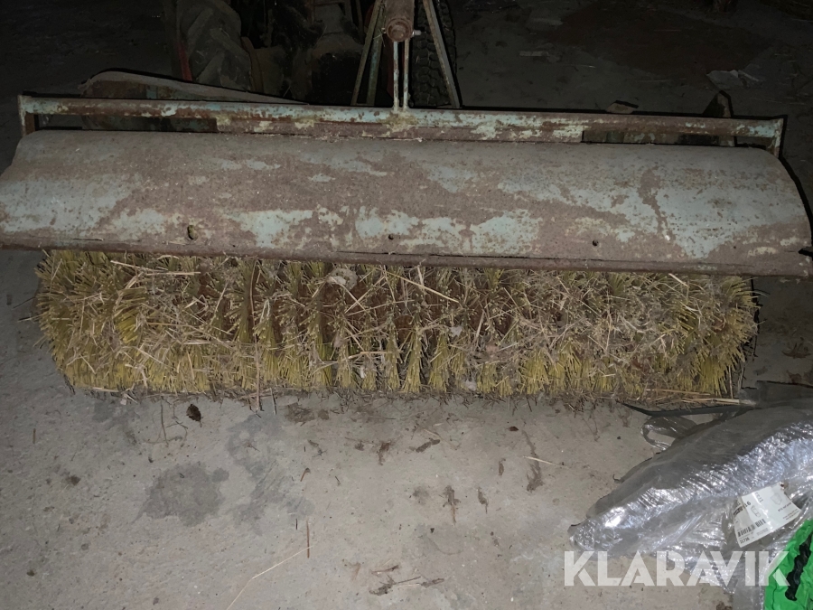 Tvåhjulstraktor Hatz E79, Lekeberg, Klaravik auktioner