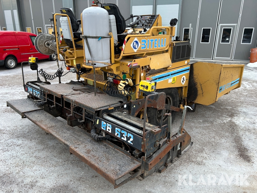 Asfaltsläggare Bitelli BB632, Gävle, Klaravik auktioner