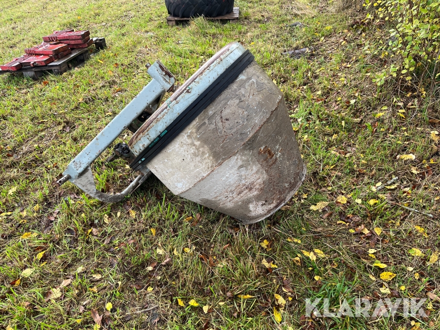 Cementblandare, Uppvidinge, Klaravik auktioner