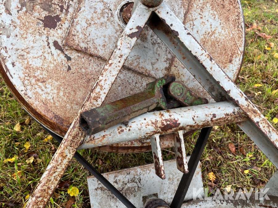 Cementblandare, Uppvidinge, Klaravik auktioner