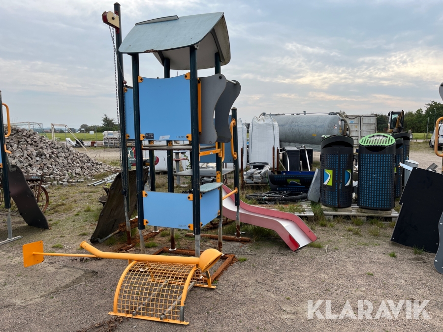 Lekutrustning med rutschkana Hags, Laholm, Klaravik auktione