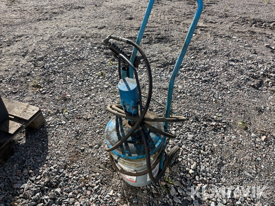 Tryckluftsdriven fettspruta Orion 405150, Norrtälje, Klaravi