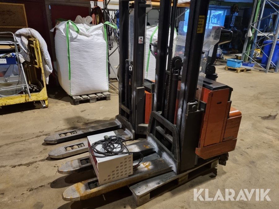 2st Ledstaplare Toyota LSV 1600 + S12F