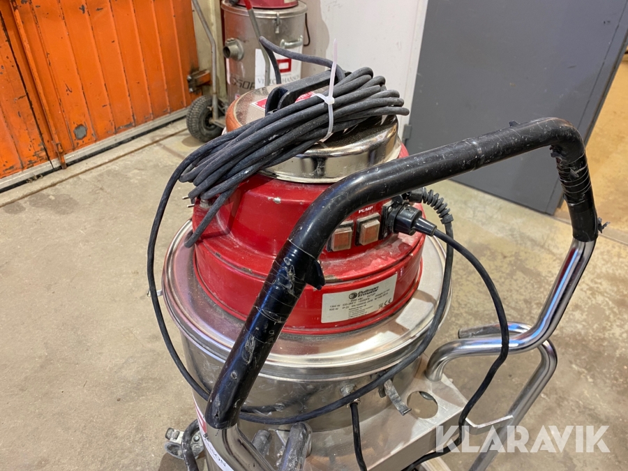 Vattendammsugare Pullman Ermator W70P, Huddinge, Klaravik au