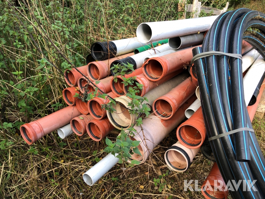 Klaravik Auktioner | Diverse VVS-rör