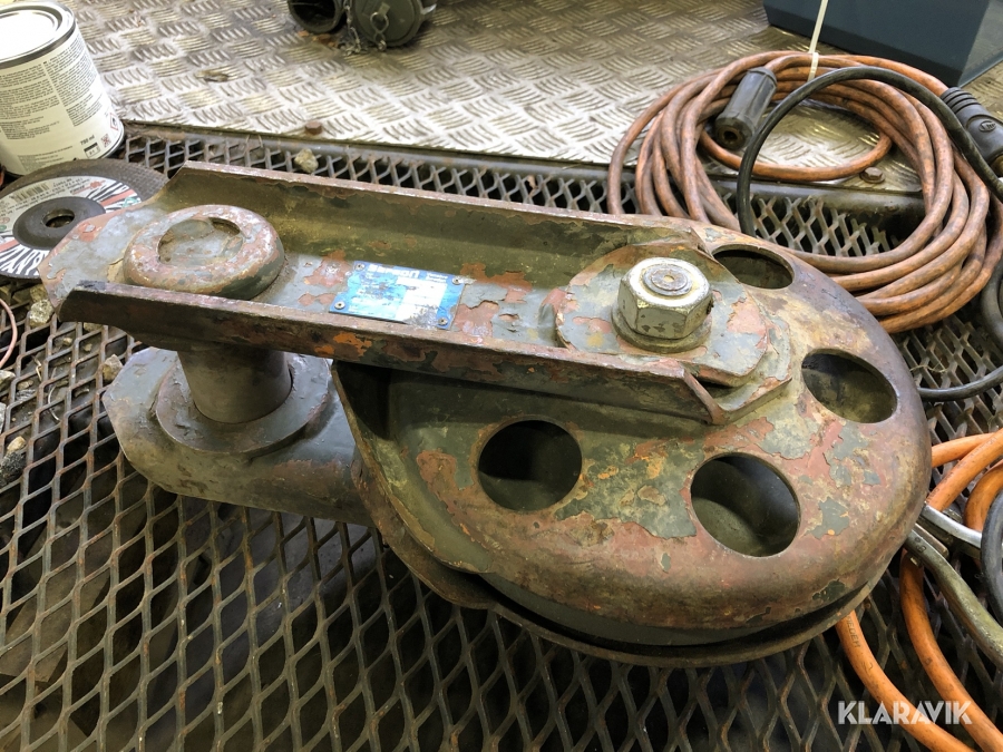 Klaravik Auktioner | Lyftblock