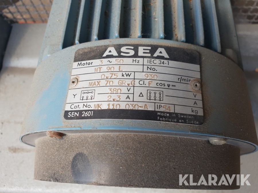 Klaravik Auktioner | Fläkt med spjällhus