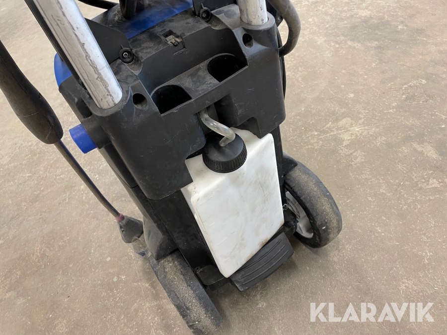 Klaravik Auktioner | Högtryckstvätt kallvatten Nilfisk MC 2C-120/520XT