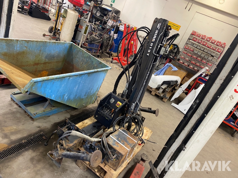 Klaravik Auktioner | Kran till pickup Hiab 013T