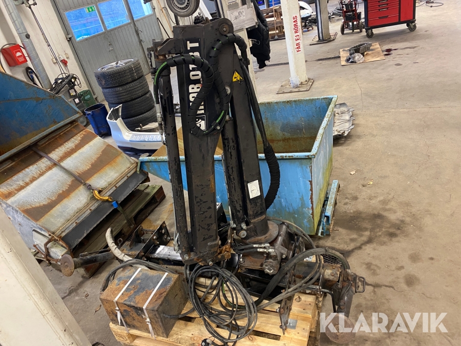Klaravik Auktioner | Kran till pickup Hiab 013T