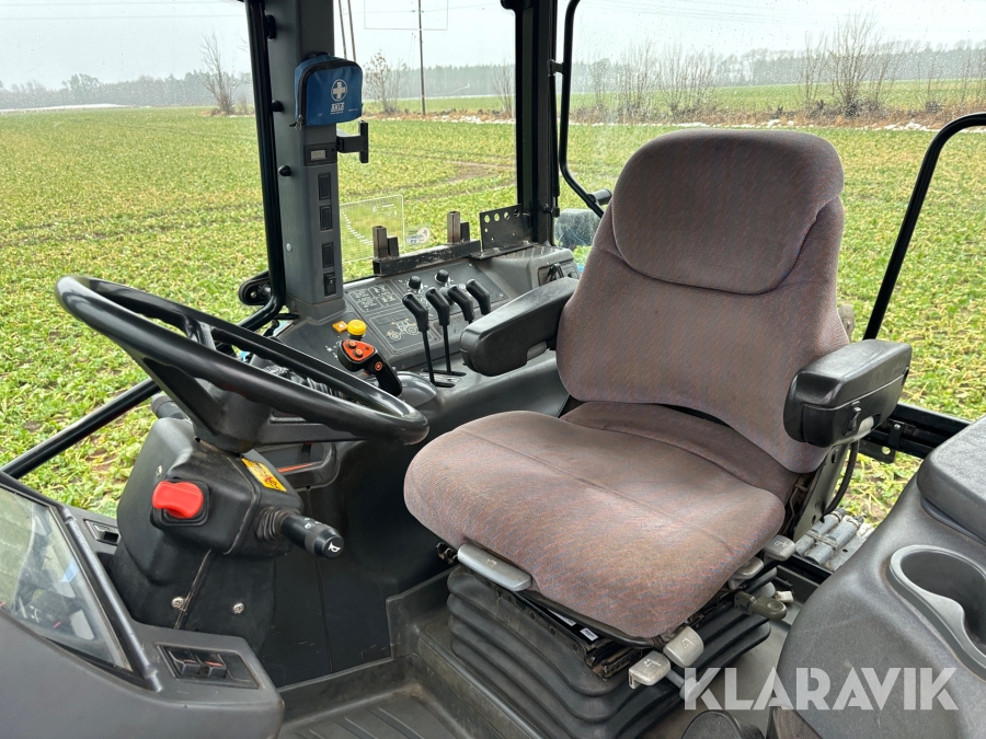 Traktor New Holland TM115, Kristianstad, Klaravik auktioner