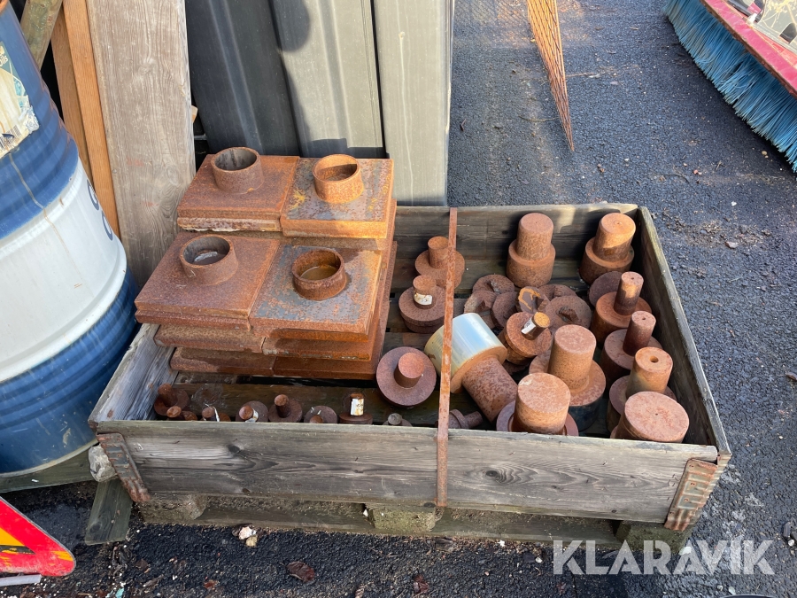 Lock till stålpålar 115mm, Kalmar, Klaravik auktioner