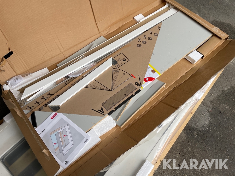Karm till takfönster Velux, Grums, Klaravik auktioner
