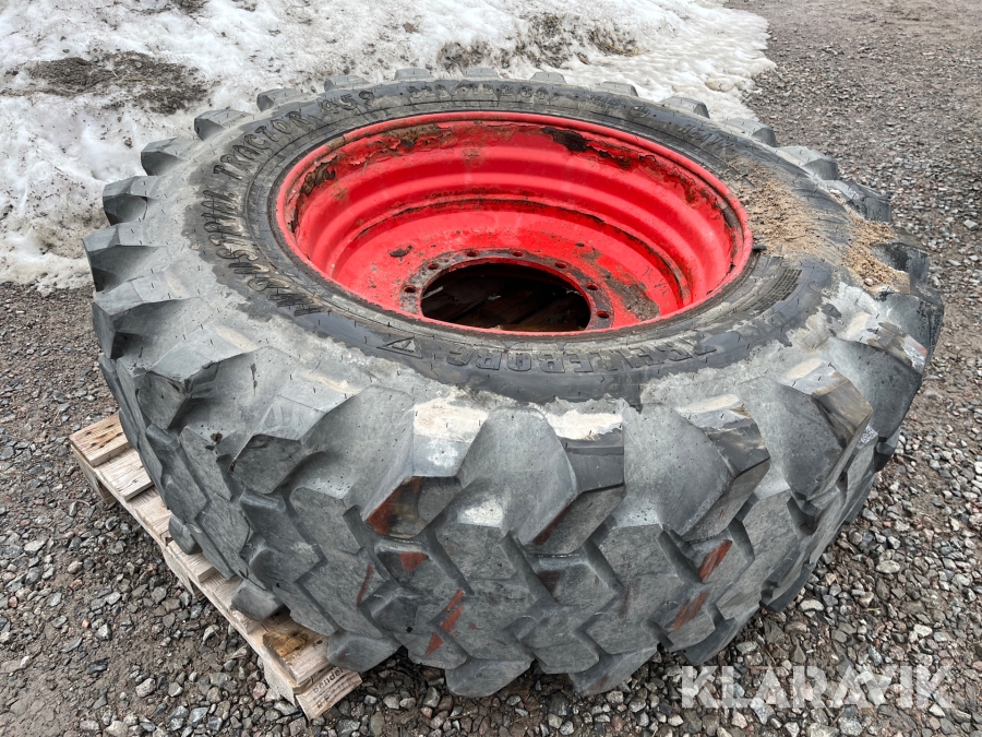 Entreprenadhjul Huddig, Mjölby, Klaravik auktioner