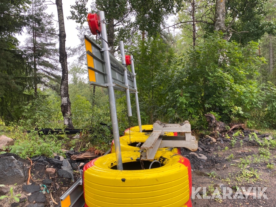 Trafikbuffert, Östhammar, Klaravik auktioner