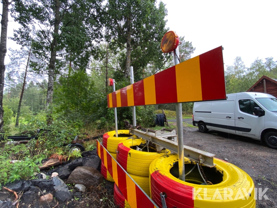 Trafikbuffert, Östhammar, Klaravik auktioner