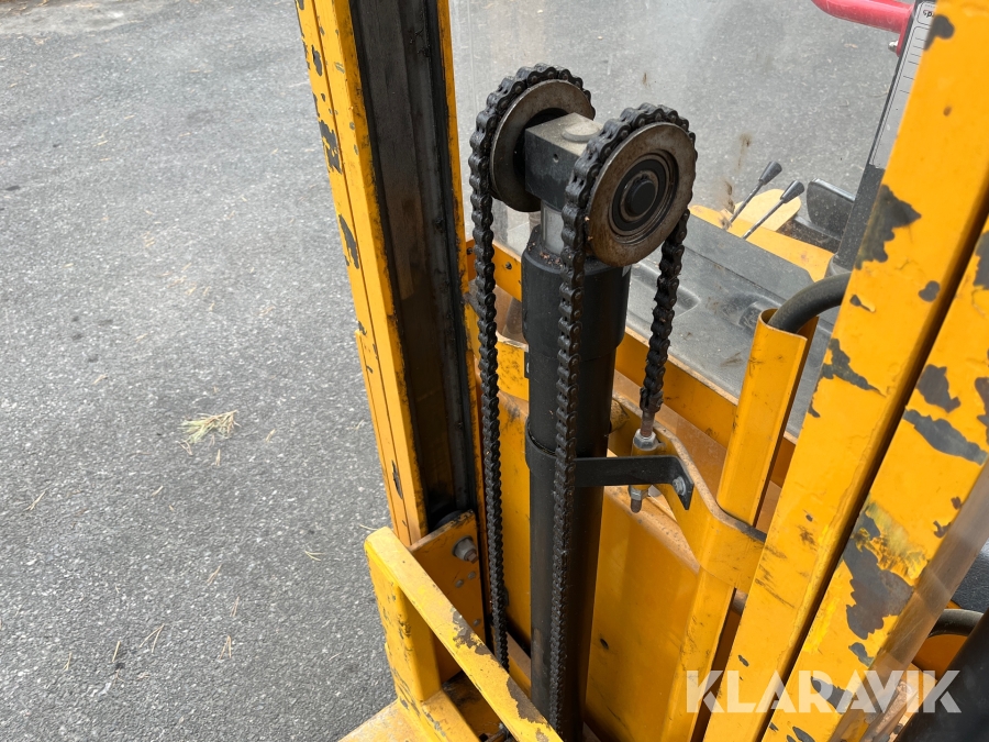 Ledstaplare BV Vestergaard C12i, Kristianstad, Klaravik aukt