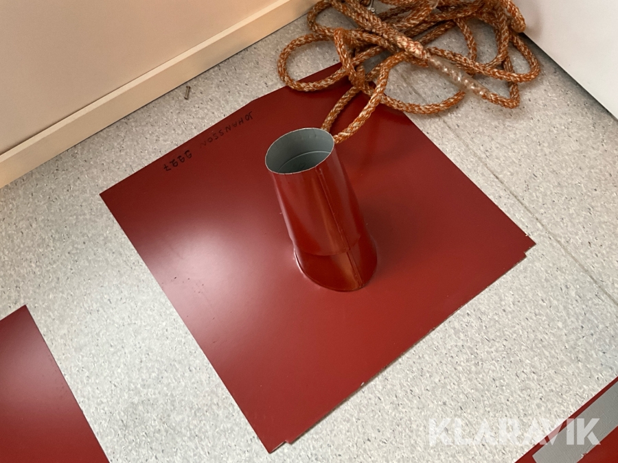 Takstos mörkröd, Boden, Klaravik auktioner