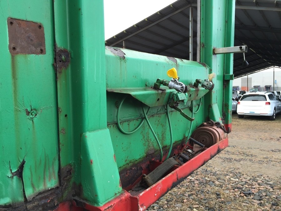 Trailer 30 Km h Trailer 30 Km h