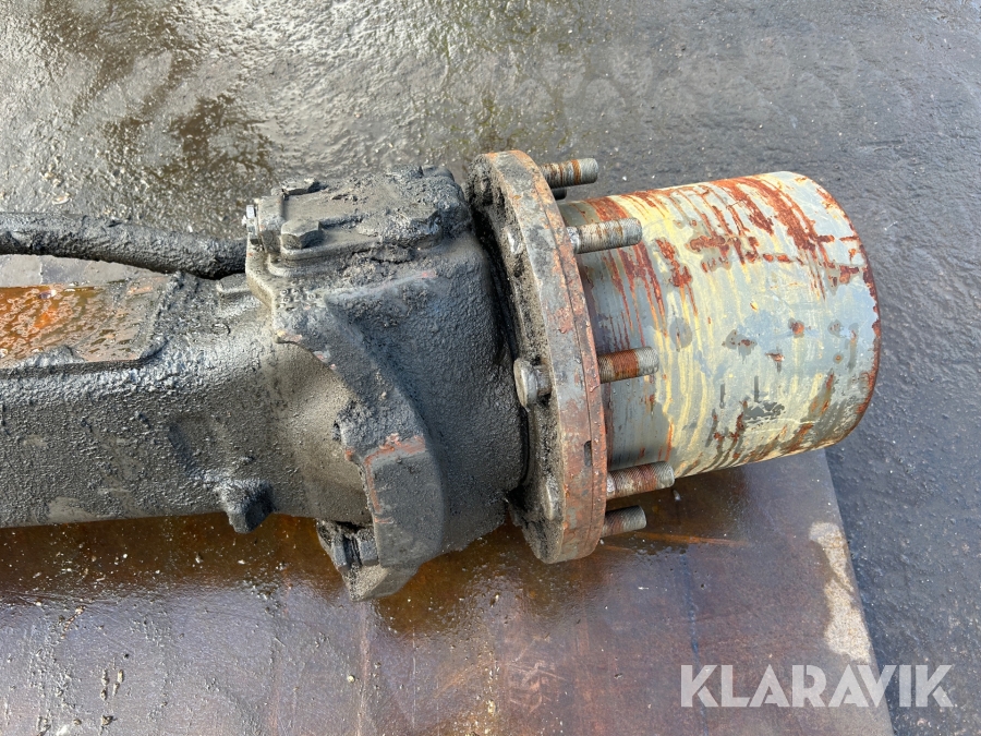 Axel till grävmaskin Sennebogen MS-E 3060 11, Trollhättan, K