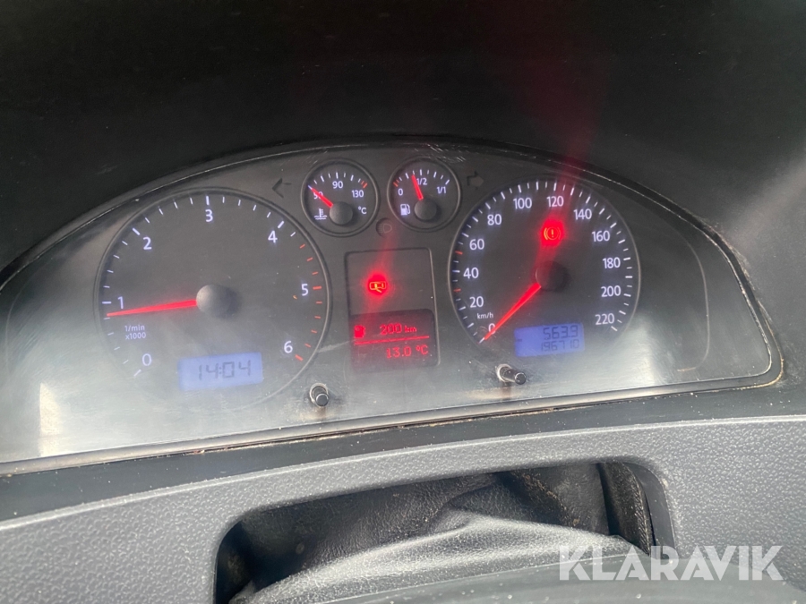 Pickup Volkswagen Transporter T5 1.9 TDI (102hk), Sala, Klar