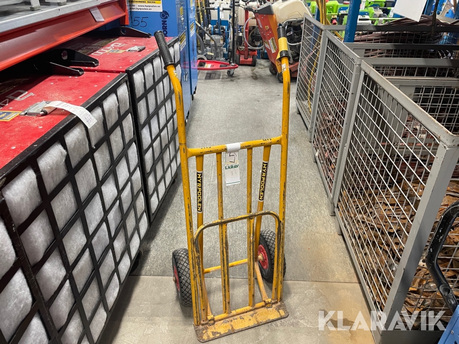 Klaravik Auktioner | Pirra