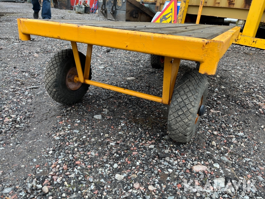 Materialvagn, Sollentuna, Klaravik auktioner