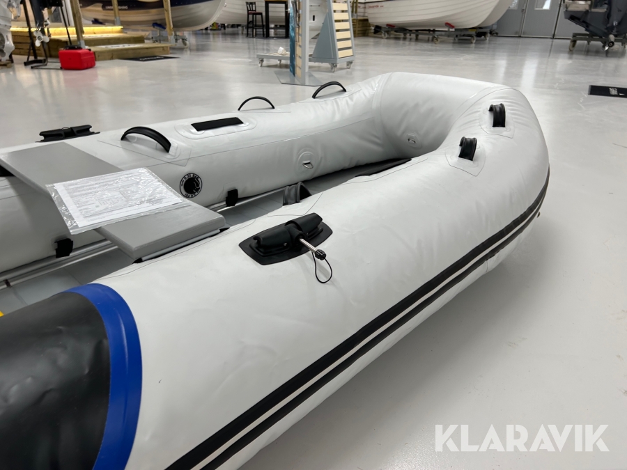 Båt Yamaha Yam-310S, Varberg, Klaravik auktioner