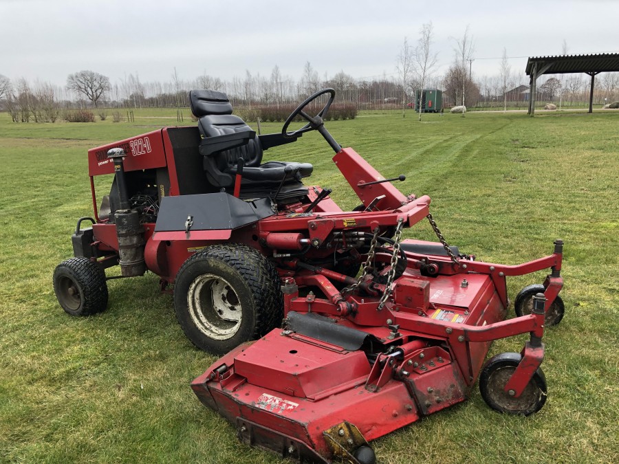 Åkgräsklippare Toro GM 322-D
