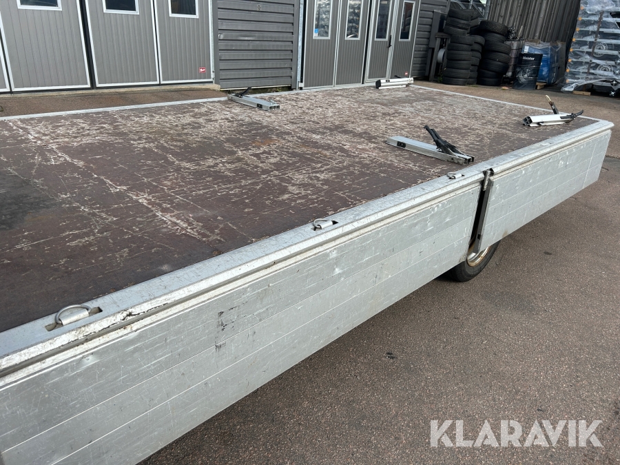 Flakbil Toyota Dyna, Göteborg, Klaravik auktioner