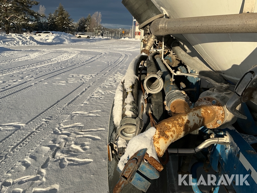 Lastbil Mercedes-Benz 2555 L, Filipstad, Klaravik auktioner