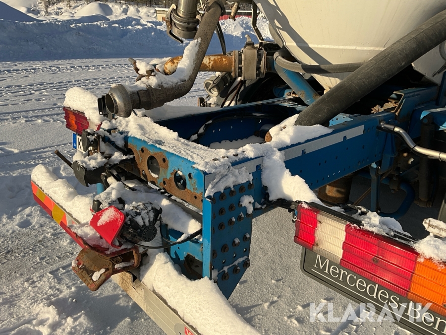 Lastbil Mercedes-Benz 2555 L, Filipstad, Klaravik auktioner