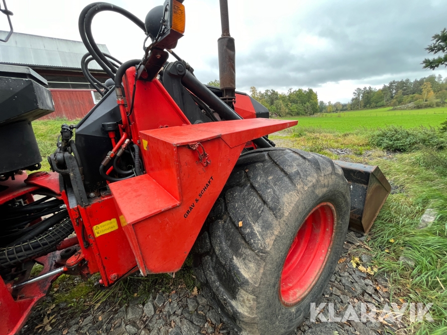 Grävlastare Huddig 760, Jönköping, Klaravik auktioner