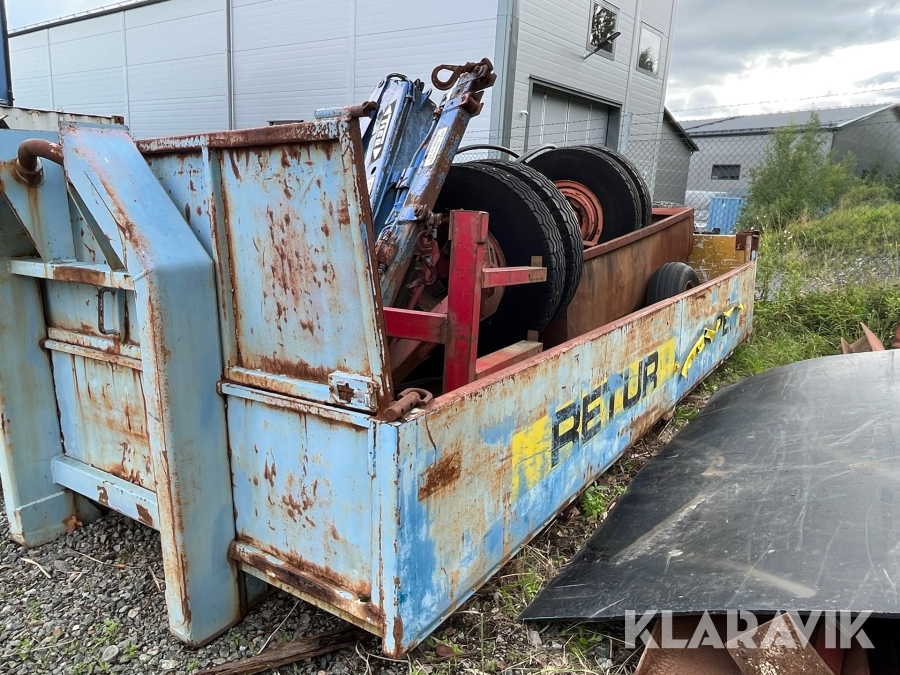 Lastväxlarflak med innehåll, Värmdö, Klaravik auktioner