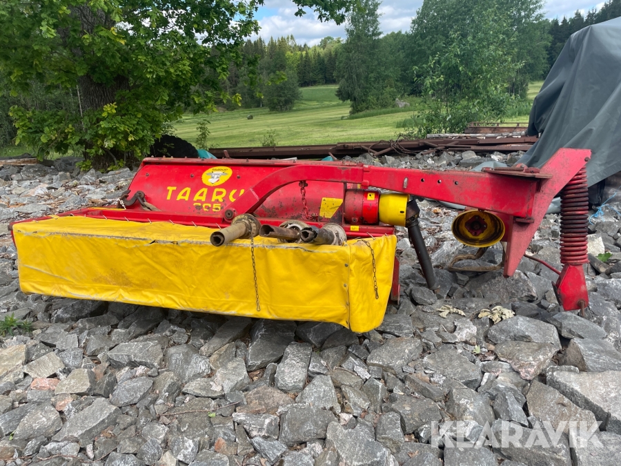 Slåtterkross Taarup 305 B, Färgelanda, Klaravik auktioner
