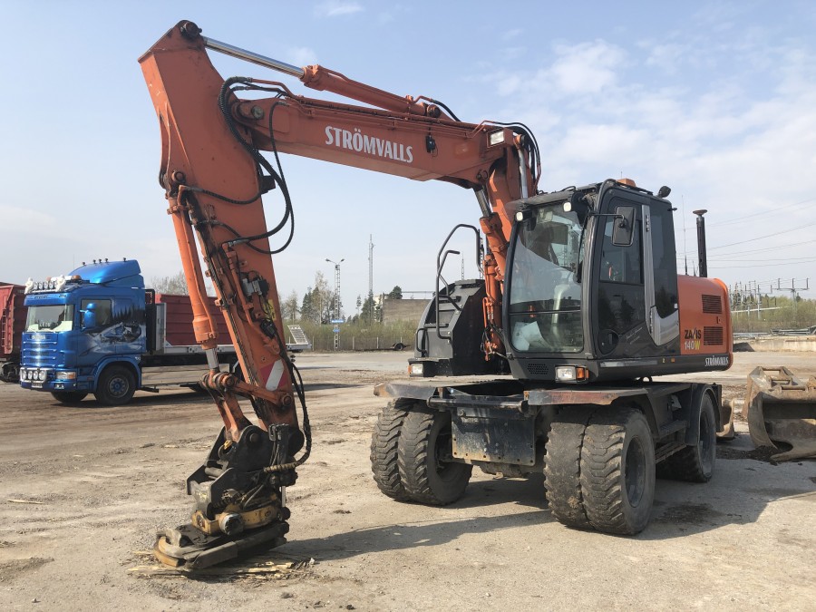 Klaravik Auktioner | Hjulgrävare Hitachi Zaxis 140W