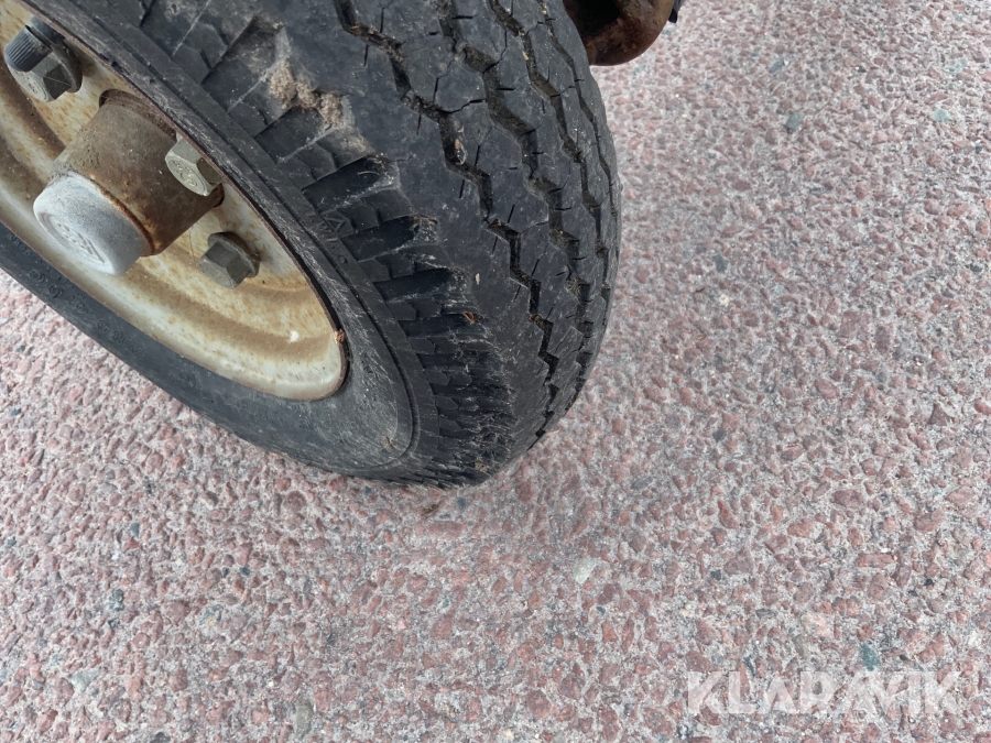 Skyltvagn Blinkfyrar AB Minivagn, Kalmar, Klaravik auktioner