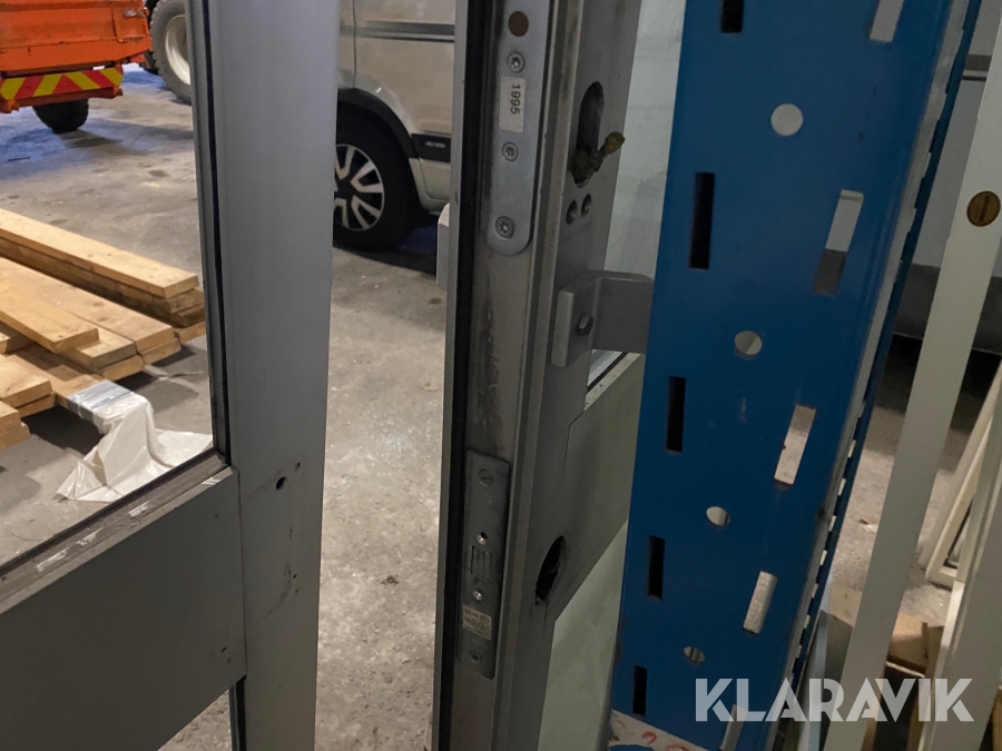 Aluminiumparti med gångdörr 2x2,1m, Gotland, Klaravik auktio