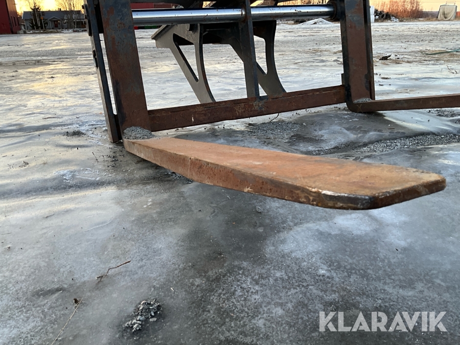 Pallgafflar Götene UFO, Luleå, Klaravik auktioner