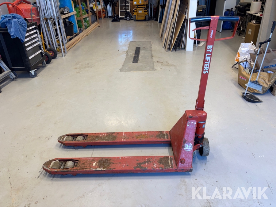 Pallyft BT 2000, Sandviken, Klaravik auktioner