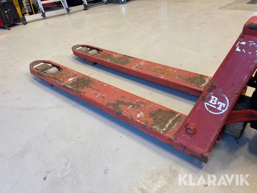 Pallyft BT 2000, Sandviken, Klaravik auktioner