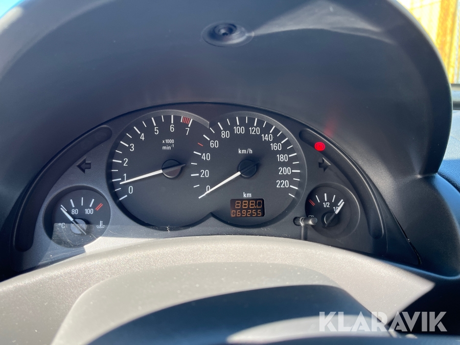 Skåpbil Opel Combo Eco, Örebro, Klaravik auktioner