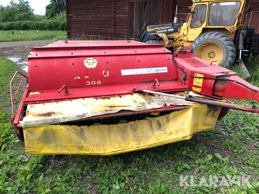 Klaravik Auktioner | Slåtterkross Taarup 306