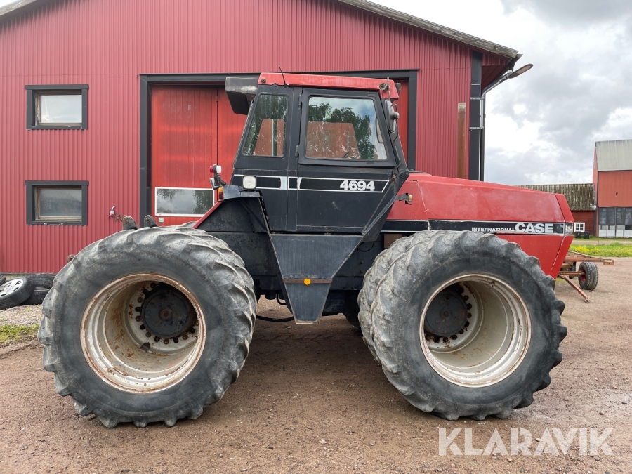 Traktor Case International 4694