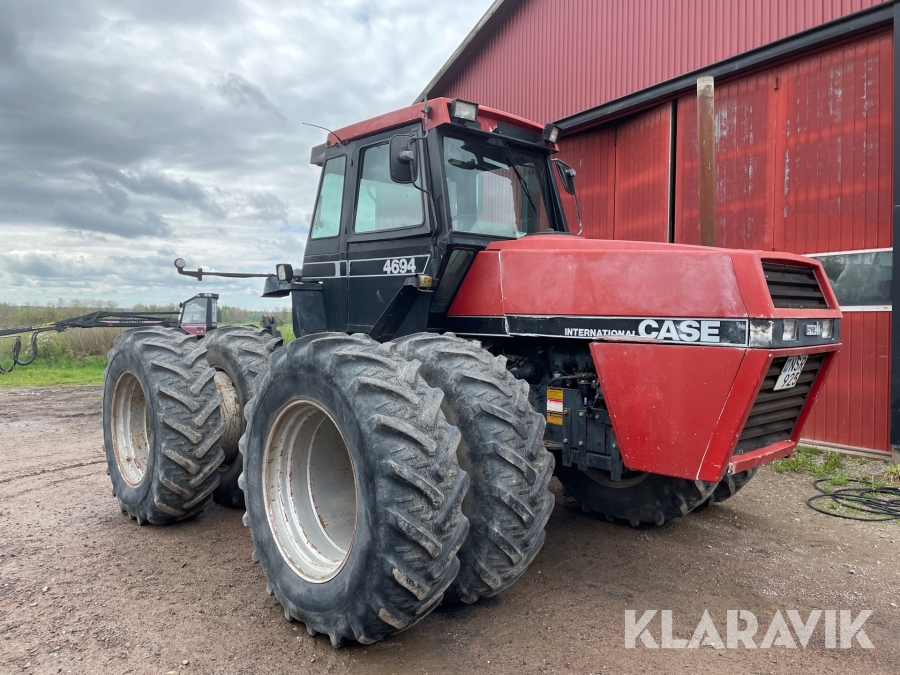 Traktor Case International 4694