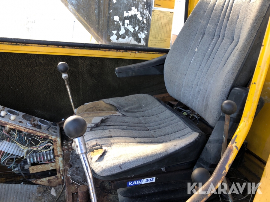 Klaravik Auktioner | Grävmaskin Åkerman H12B