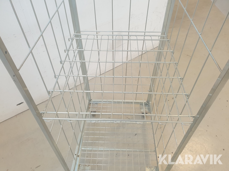 Post/ Paketvagnar 19st med 18st flyttbara hyllplan, Tranås,