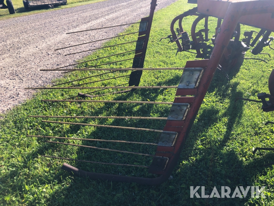 Klaravik Auktioner | Rotorräfsvändare Akron 320