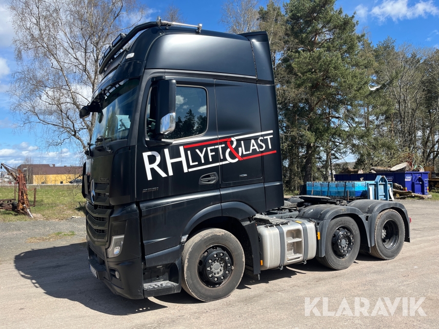 Dragbil Mercedes-Benz Actros L 2551, Ljungby, Klaravik aukti